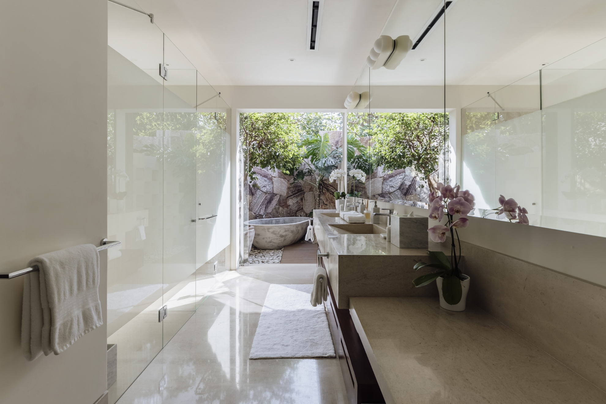 Casa Entre Rocas | Ultra-Luxury Oceanfront Estate in Punta Mita | VEHM