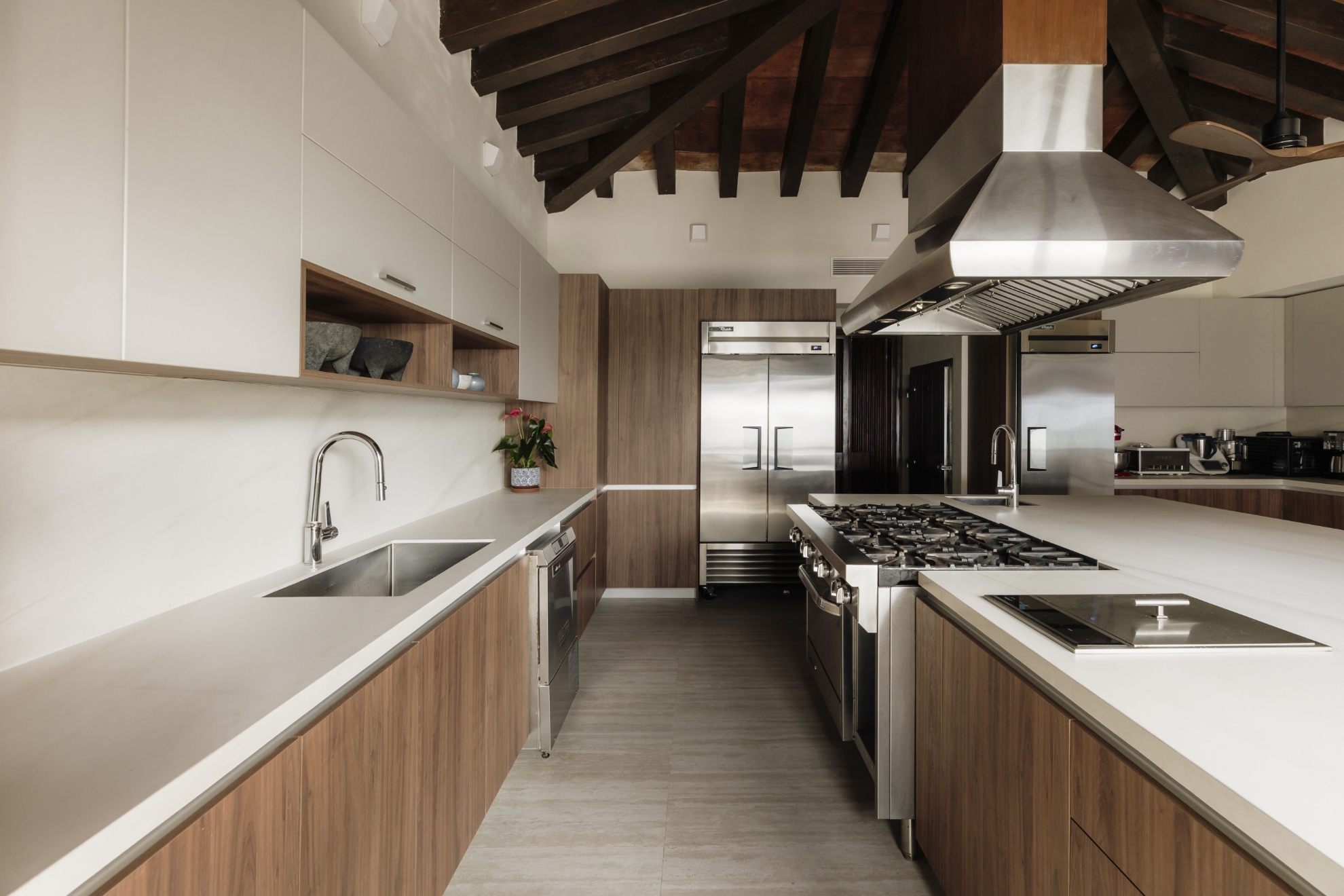 Casa Entre Rocas | Ultra-Luxury Oceanfront Estate in Punta Mita | VEHM